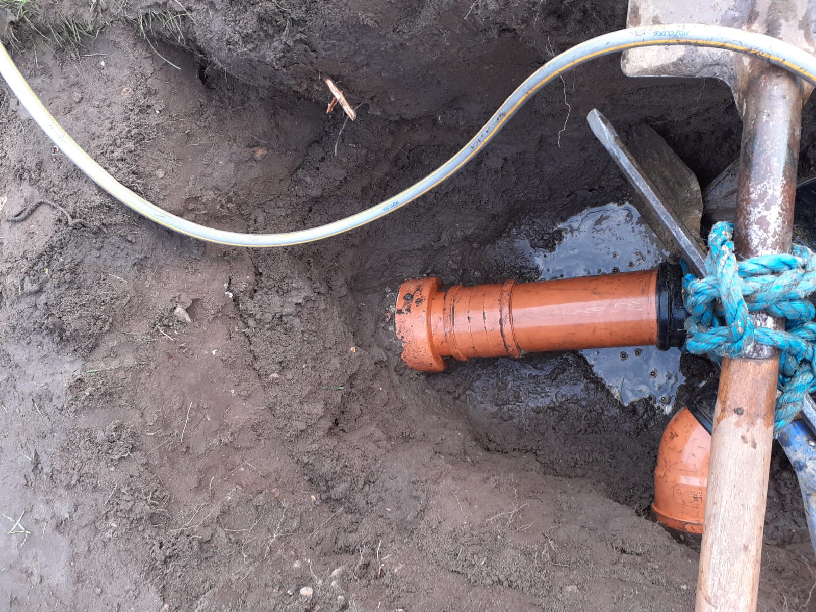 Drain & Chamber Lift Wimbotsham - Watlington Drain Renovations